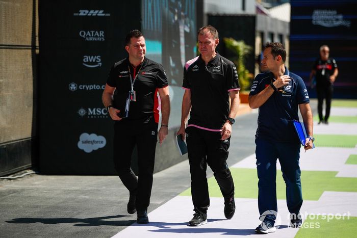 Alonso, 2º en la FP2 de Yeda; Verstappen, sin rival