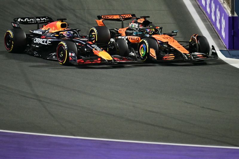 Red Bull juge "sévère" la pénalité de Verstappen mais reprend espoir