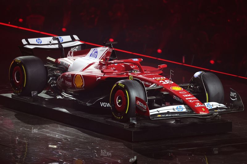 Gallery F1 | Ecco la nuovissima Ferrari SF-25 di Hamilton e Leclerc