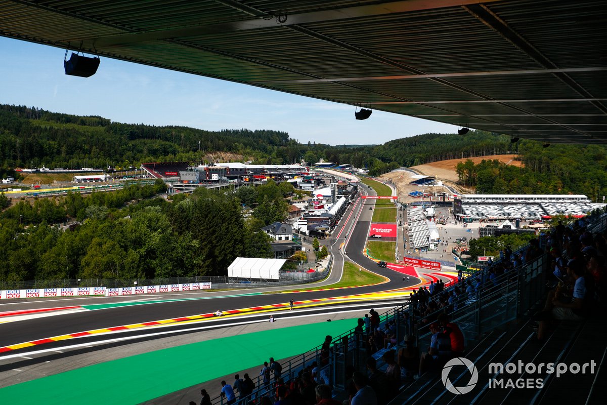 Sainz: "Ferrari daha da kusursuz olmalı"