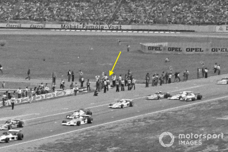 Formula 1 yarışına kaçak giren pilot: Hans Heyer