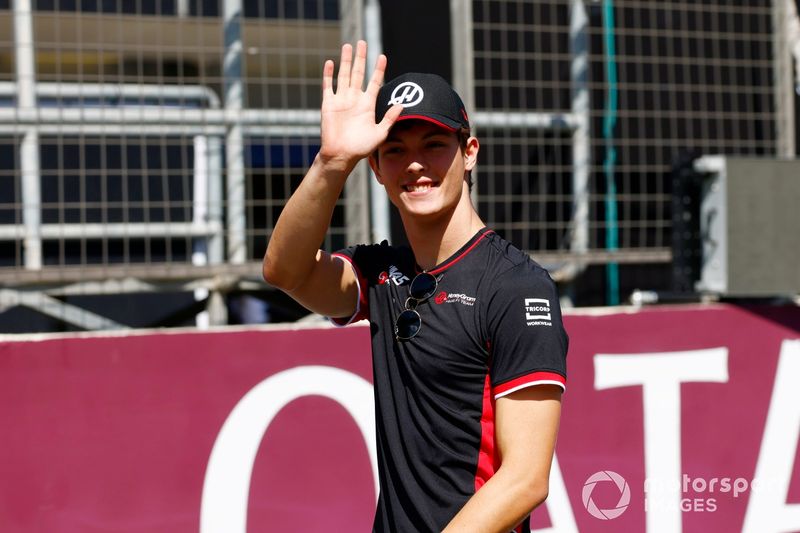 F1 GP Azerbaijan: Piastri Libas Leclerc dalam Duel Panas