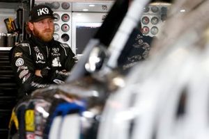 Jeffrey Earnhardt opens up to Dale Jr.: "I'm cutting my own path"