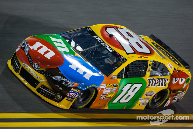 Kyle Busch hopes to snag the win in his hometown - Las Vegas