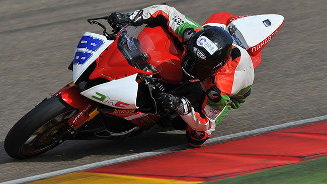 Kev Coghlan piazza in pole la sua Yamaha ad Aragon