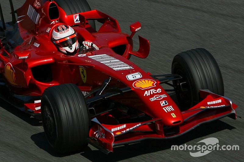 Título, demissão e recorde: a história de Kimi na Ferrari