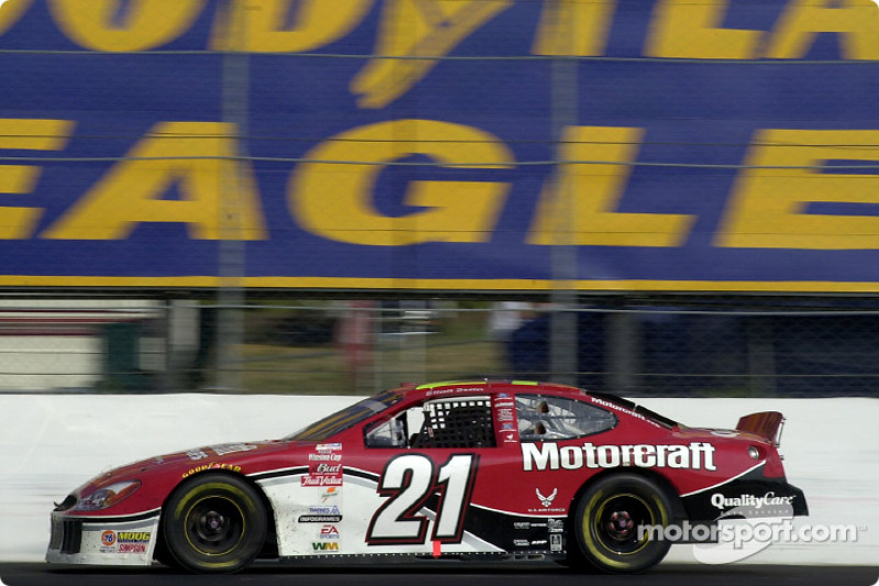 Elliott Sadler at Loudon - NASCAR Cup Fotos