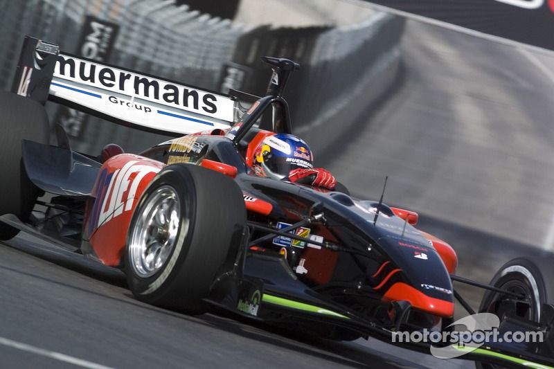 2007: Doornbos geeft goede voorbeeld aan Verstappen in Las Vegas